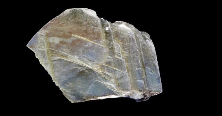 The Difference Between Biotite Mica And Muscovite Mica - Axim Mica